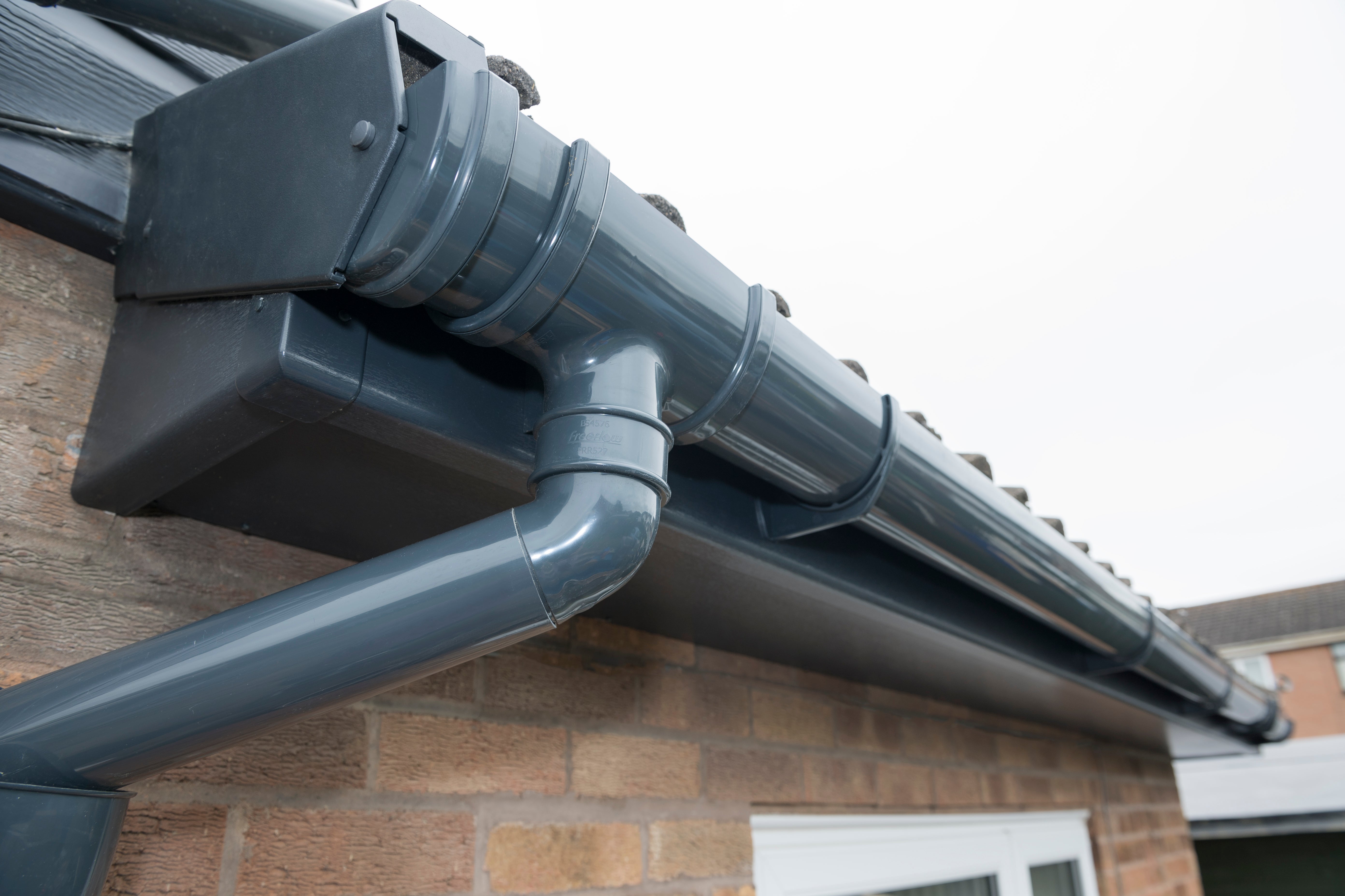 Freeflow Deepflow Style Plastic Guttering | Drainage Supplies Direct