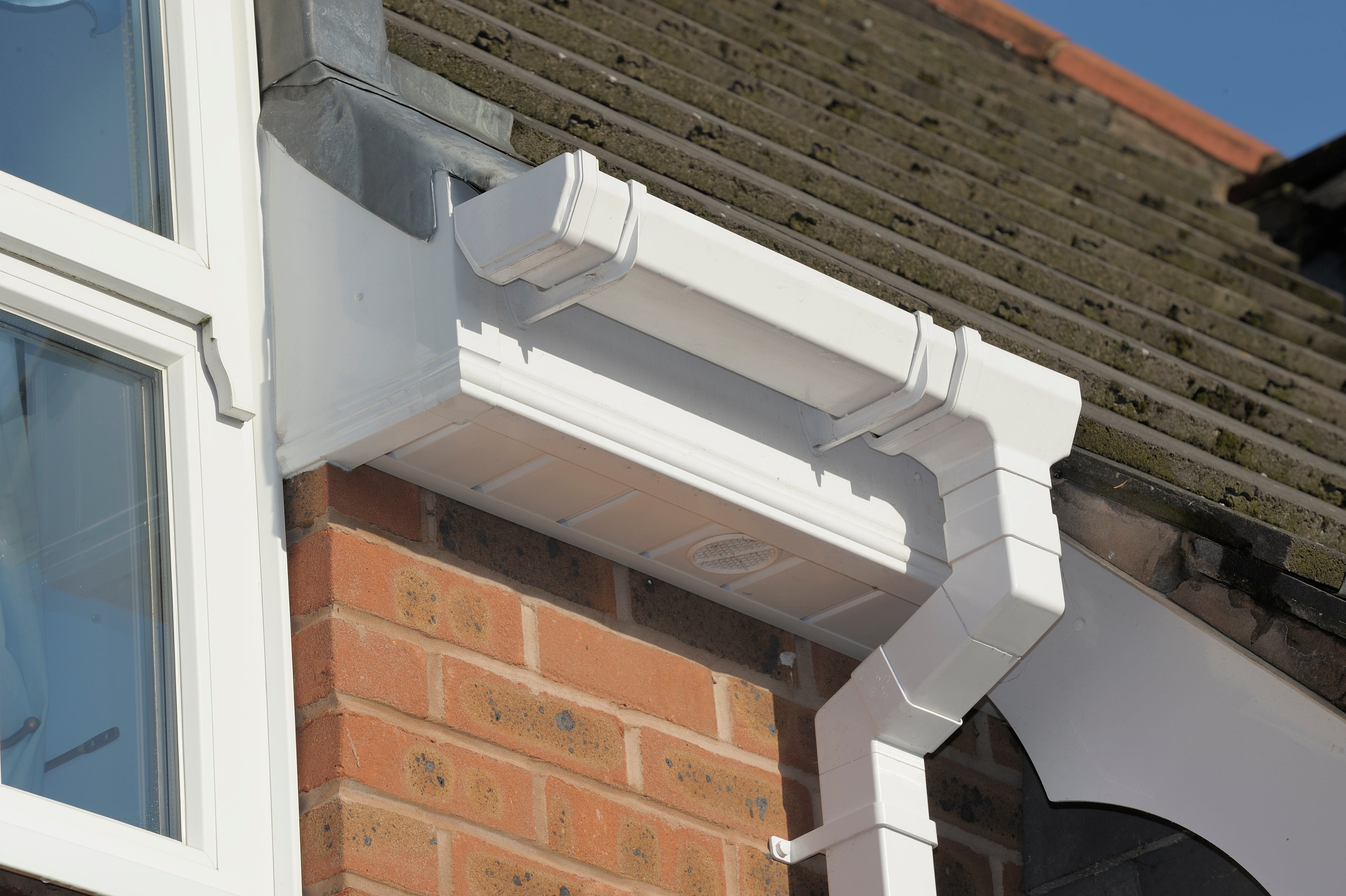 Freeflow Square Style Plastic Guttering | Drainage Supplies Direct